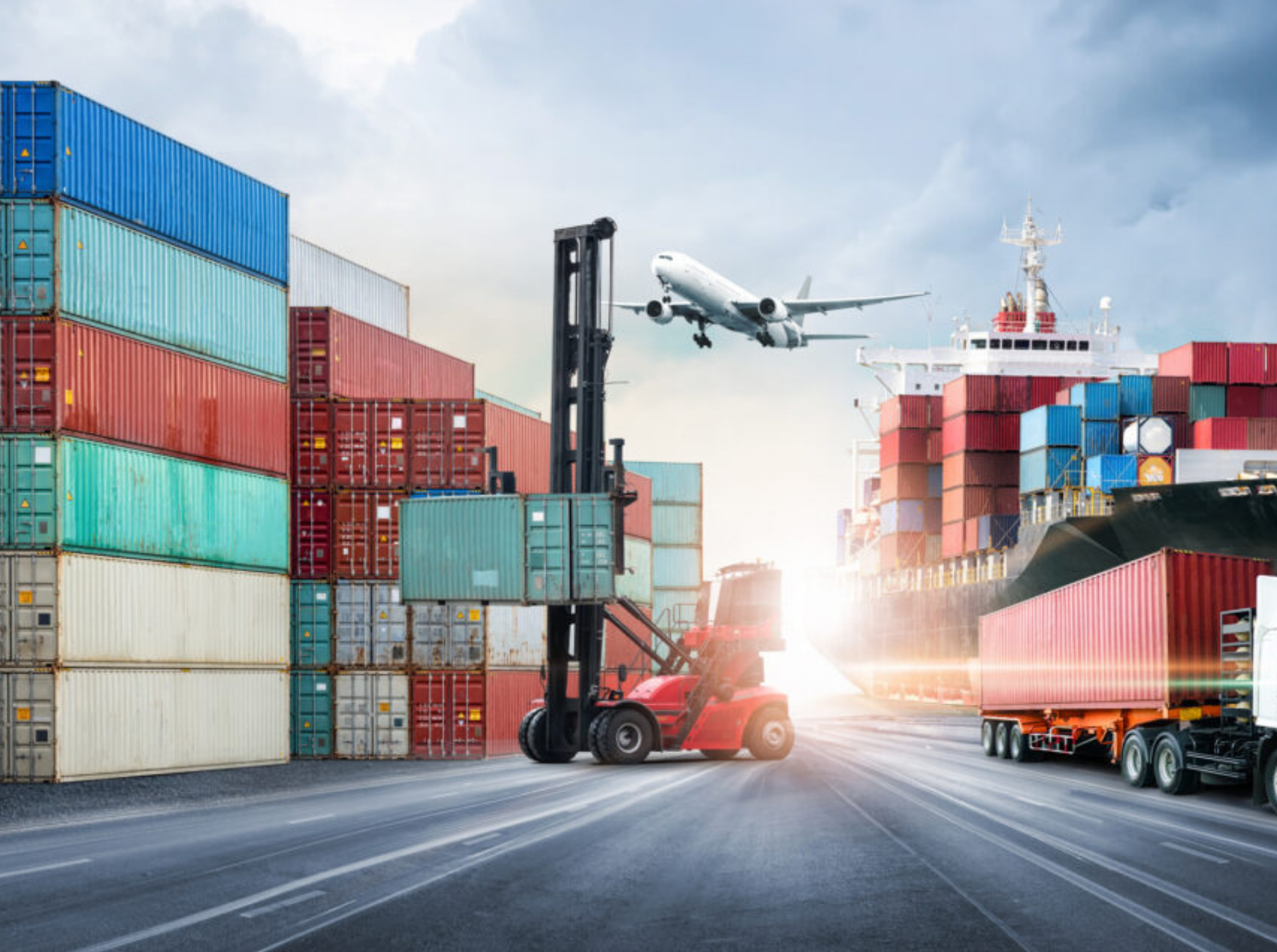 Domestic Logistics and Distribution – Sim Group Eu